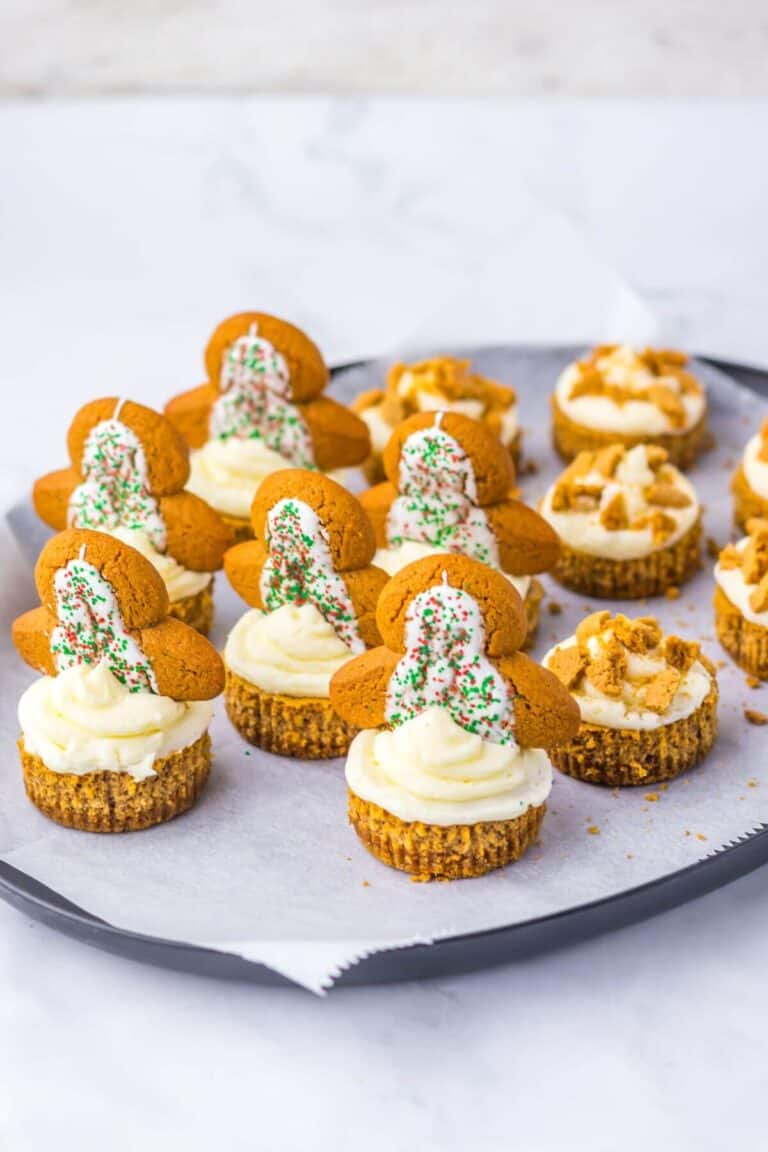 Mini Gingerbread Cheesecakes - Easy Made Dishes